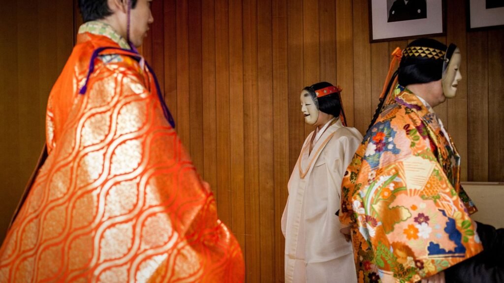 The Influence of Traditional Japanese Theater in Modern Cinema